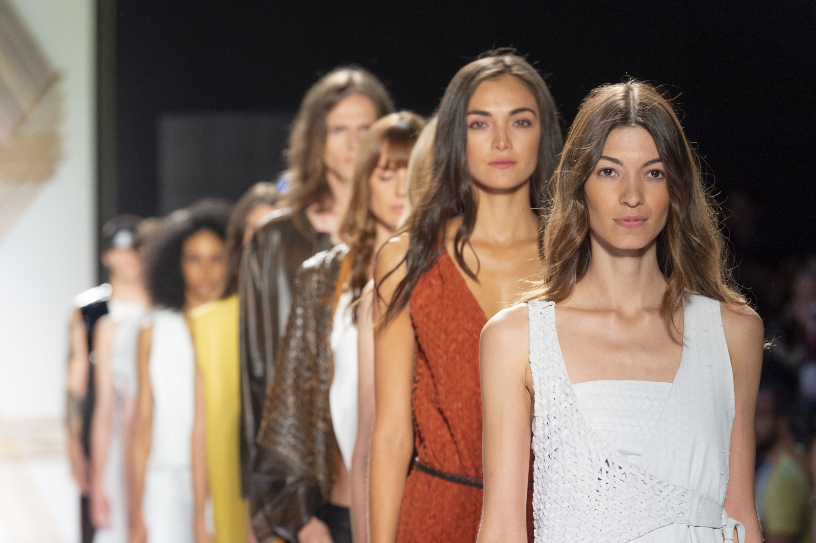 Moda hecha a manos de comunidades colombianas #Diseños #Uninter